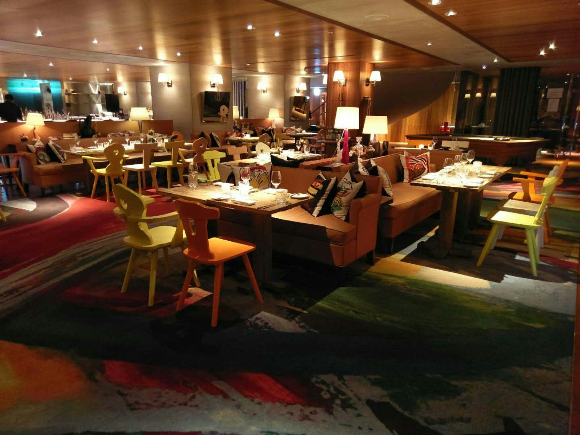 S hotel | Book Now! - inline online bookings