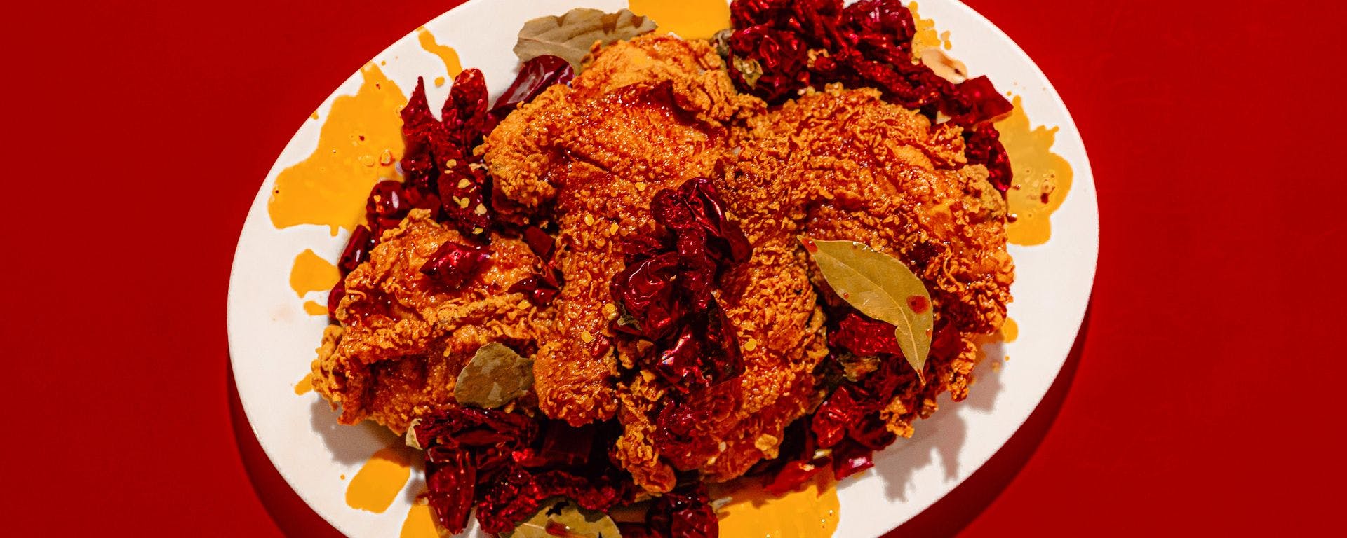 週末炸雞俱樂部 WEEKEND CHICKEN & BAR | 立即訂位！inline 線上訂位預約