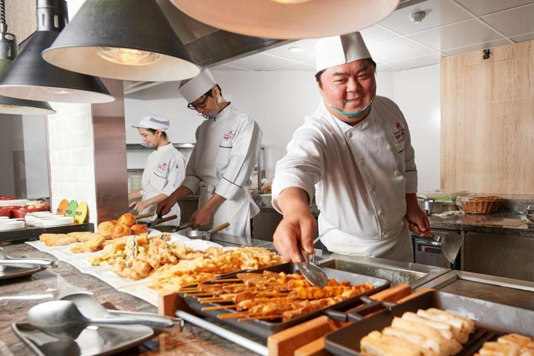 台北福華大飯店 Howard Plaza Taipei 彩虹座 Rainbow Terrace | Book Now! - inline ...