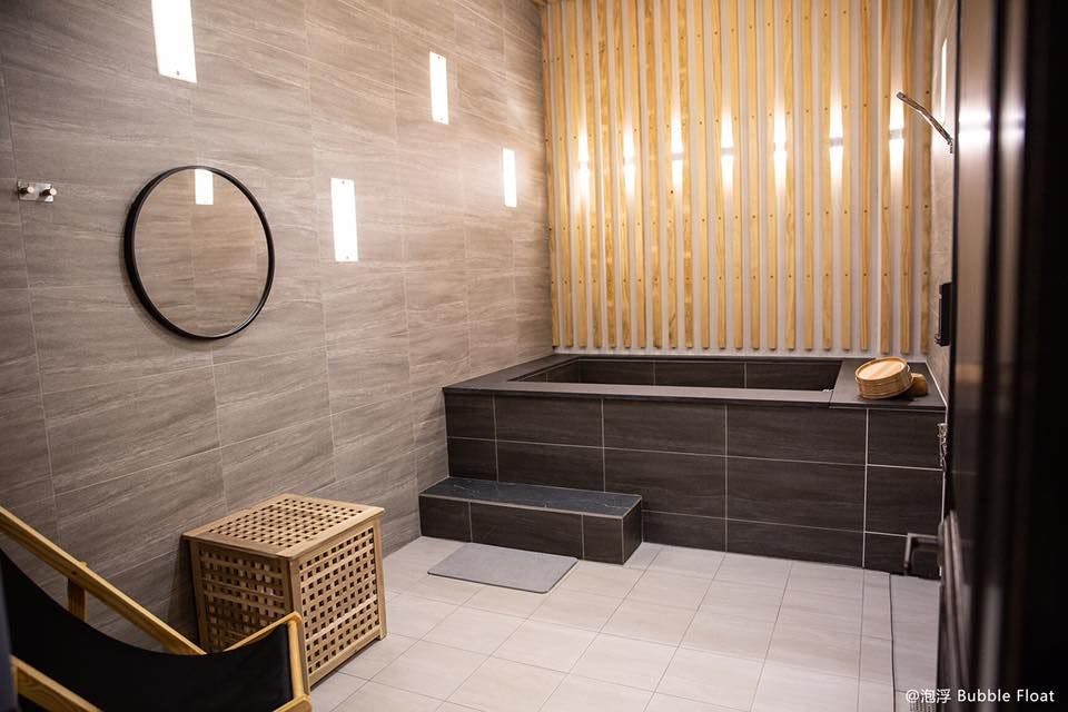 晶麒莊園 泡浮 BUBBLE FLOAT | 立即訂位！inline 線上訂位預約