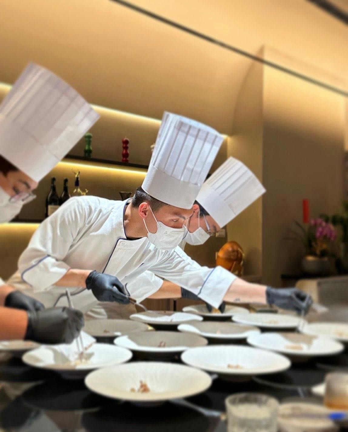 莫登铁板燒 Moderne Teppanyaki | Book Now! - inline online bookings