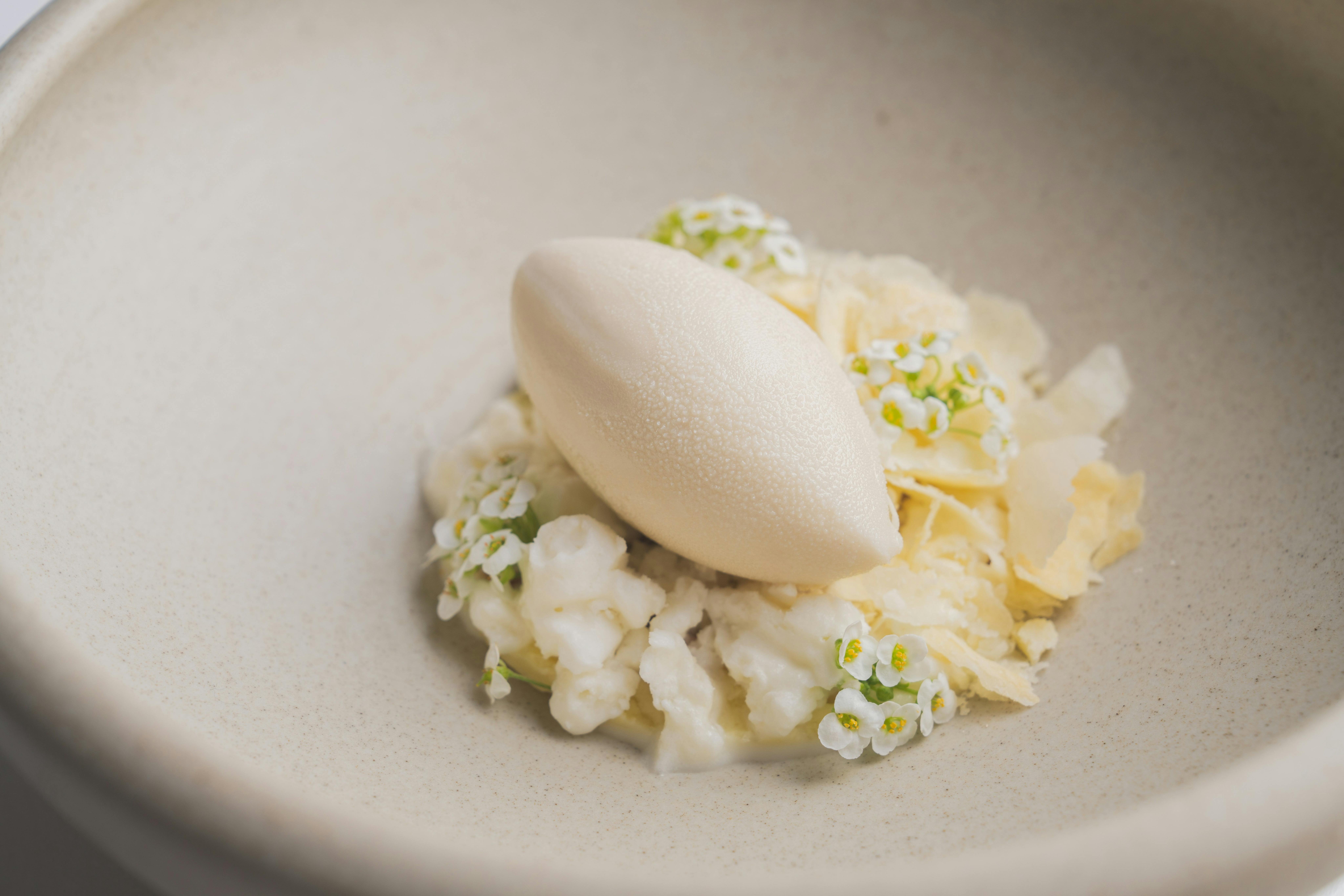 UNA-VERSE | Book Now! - inline online bookings